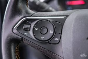 Opel Crossland 2018 in Kaunas, with an engine capacity of 1.20 L and mileage of 81 thousand km for 9990 €, photo 14 on AUTOMOTO.COM.LV