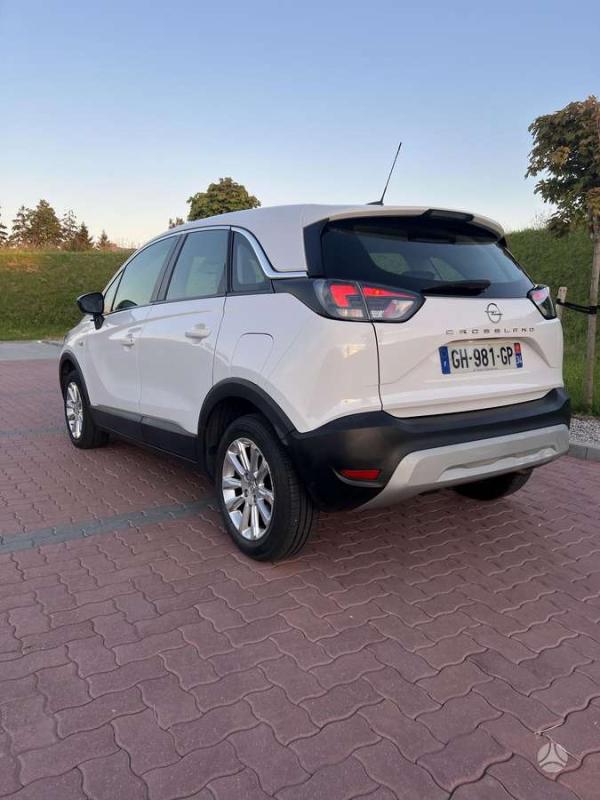 Opel Crossland 2022 in Klaipeda, with an engine capacity of 1.50 L and mileage of 204 thousand km for 10500 €, photo 5 on AUTOMOTO.COM.LV