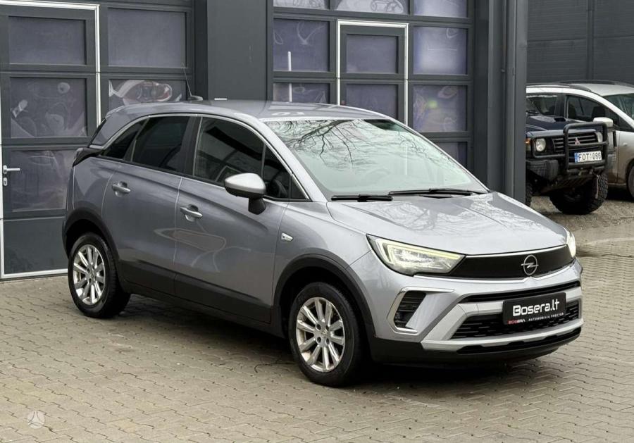 Grey Opel Crossland 2021 in Siauliai, with an engine capacity of 1.50 L and mileage of 171 thousand km for 10990 €, photo 3 on AUTOMOTO.COM.LV