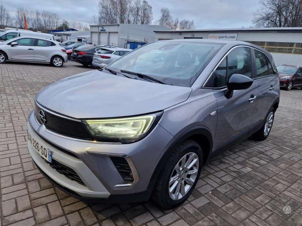 Grey Opel Crossland 2021 in Kaunas, with an engine capacity of 1.50 L and mileage of 115 thousand km for 11858 €, photo 1 on AUTOMOTO.COM.LV