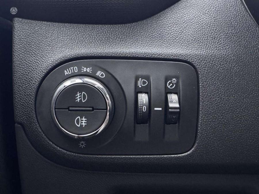 Pelēks Opel Crossland 2022 Viļņa, ar dzinēja tilpumu 1.20 L un nobraukumu 65 tūkst. km par 12950 €, foto 22 vietnē AUTOMOTO.COM.LV