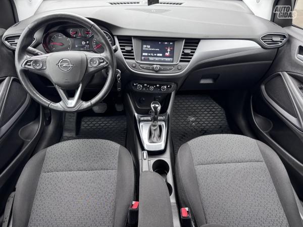 Grey Opel Crossland 2022 in Avizieniai, with an engine capacity of 1.20 L and mileage of 65 thousand km for 12950 €, photo 3 on AUTOMOTO.COM.LV