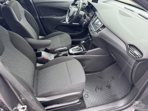 Grey Opel Crossland 2022 in Avizieniai, with an engine capacity of 1.20 L and mileage of 65 thousand km for 12950 €, photo 4 on AUTOMOTO.COM.LV
