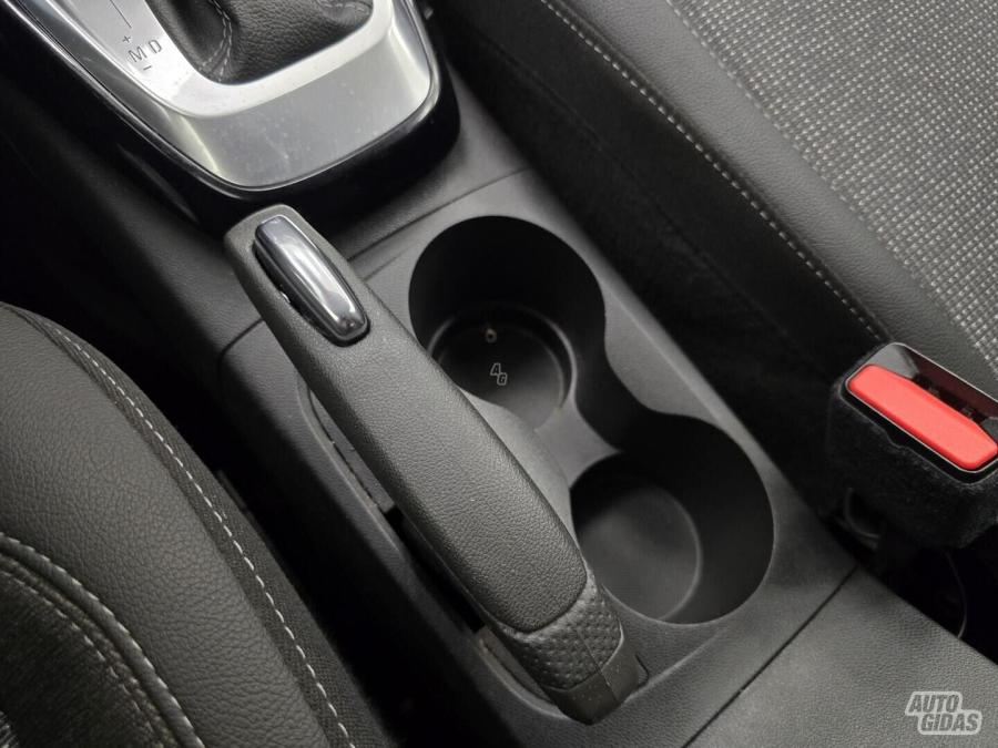 Pelēks Opel Crossland 2022 Viļņa, ar dzinēja tilpumu 1.20 L un nobraukumu 100 tūkst. km par 11490 €, foto 24 vietnē AUTOMOTO.COM.LV