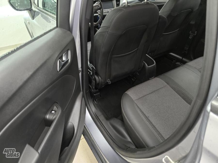 Pelēks Opel Crossland 2022 Viļņa, ar dzinēja tilpumu 1.20 L un nobraukumu 100 tūkst. km par 11490 €, foto 26 vietnē AUTOMOTO.COM.LV