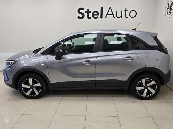 Grey Opel Crossland 2022 in Vilnius, with an engine capacity of 1.20 L and mileage of 32 thousand km for 12790 €, photo 2 on AUTOMOTO.COM.LV