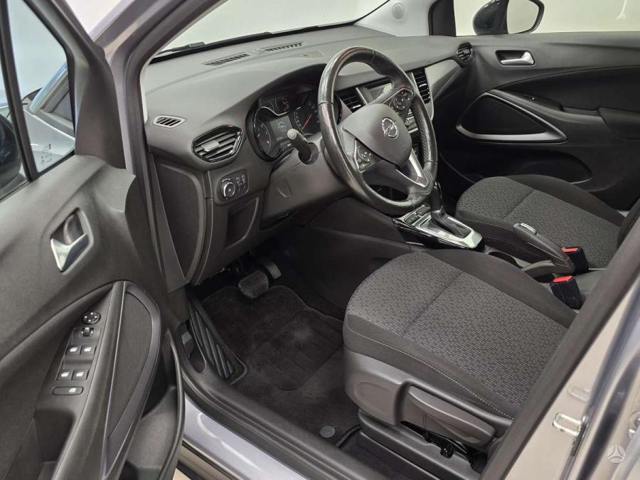 Pelēks Opel Crossland 2022 Viļņa, ar dzinēja tilpumu 1.20 L un nobraukumu 32 tūkst. km par 12790 €, foto 10 vietnē AUTOMOTO.COM.LV