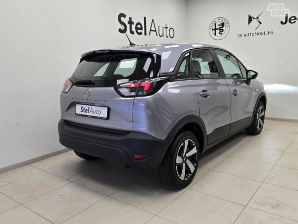 Grey Opel Crossland 2022 in Vilnius, with an engine capacity of 1.20 L and mileage of 32 thousand km for 12790 €, photo 5 on AUTOMOTO.COM.LV