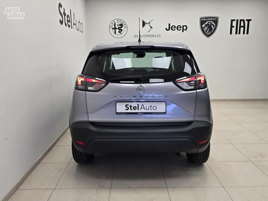 Grey Opel Crossland 2022 in Vilnius, with an engine capacity of 1.20 L and mileage of 32 thousand km for 12790 €, photo 8 on AUTOMOTO.COM.LV