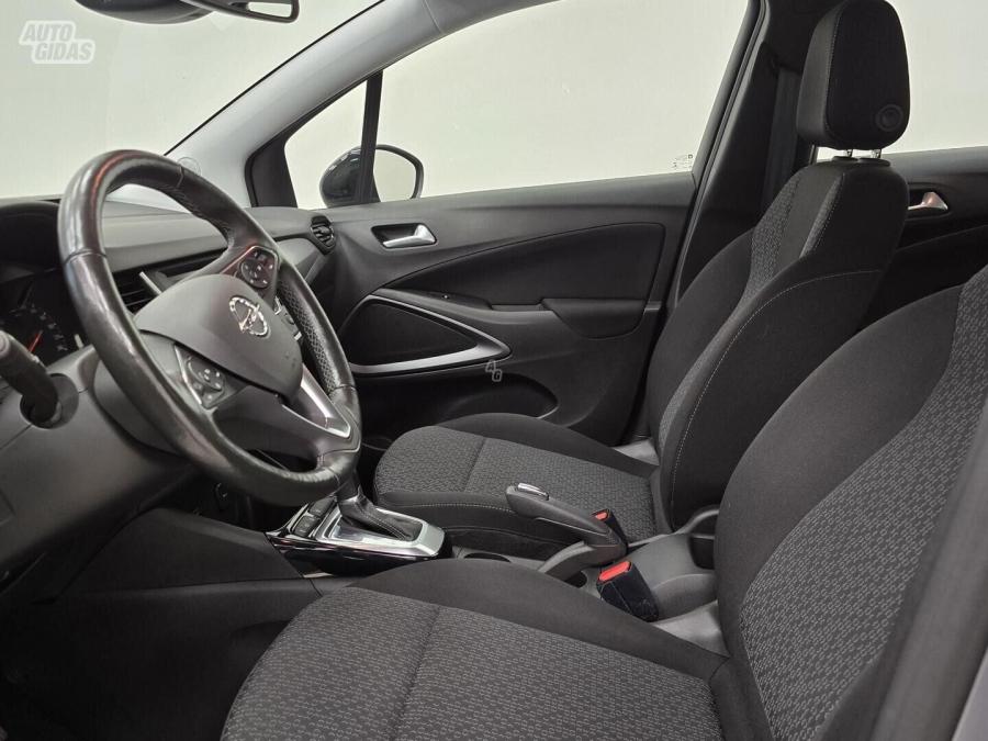 Grey Opel Crossland 2022 in Vilnius, with an engine capacity of 1.20 L and mileage of 32 thousand km for 12790 €, photo 11 on AUTOMOTO.COM.LV
