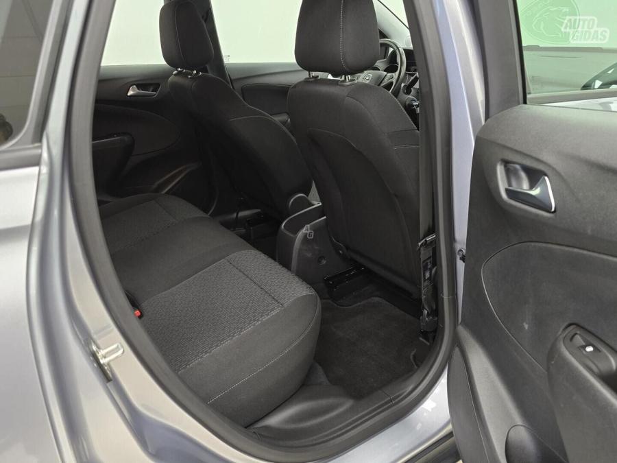 Grey Opel Crossland 2022 in Vilnius, with an engine capacity of 1.20 L and mileage of 32 thousand km for 12790 €, photo 30 on AUTOMOTO.COM.LV