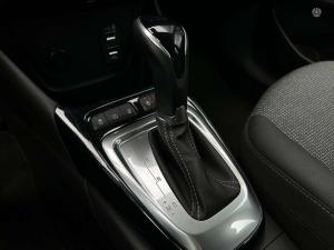 Grey Opel Crossland 2022 in Vilnius, with an engine capacity of 1.20 L and mileage of 36 thousand km for 13950 €, photo 20 on AUTOMOTO.COM.LV