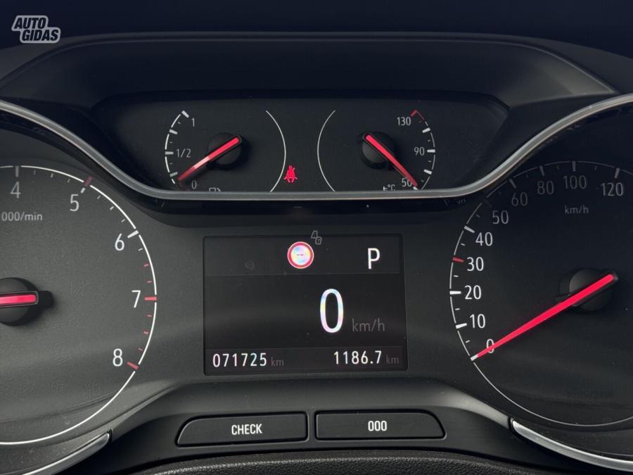 Серый Опель Crossland 2022 в Авиженяй, объемом двигателя 1.20 л и пробегом 72 тыс. км за 12950 €, фото 8 на AUTOMOTO.COM.LV