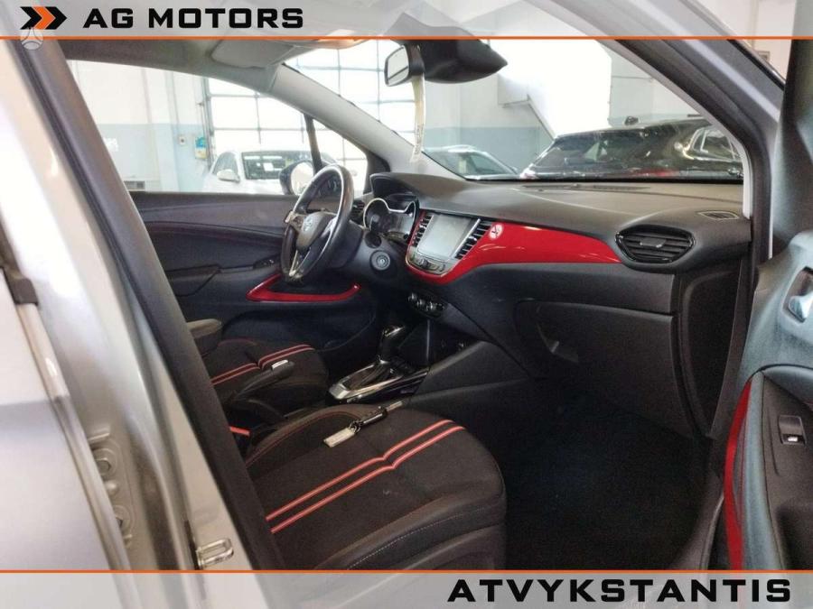 Grey Opel Crossland 2023 in Vilnius, with an engine capacity of 1.20 L and mileage of 101 thousand km for 13000 €, photo 7 on AUTOMOTO.COM.LV