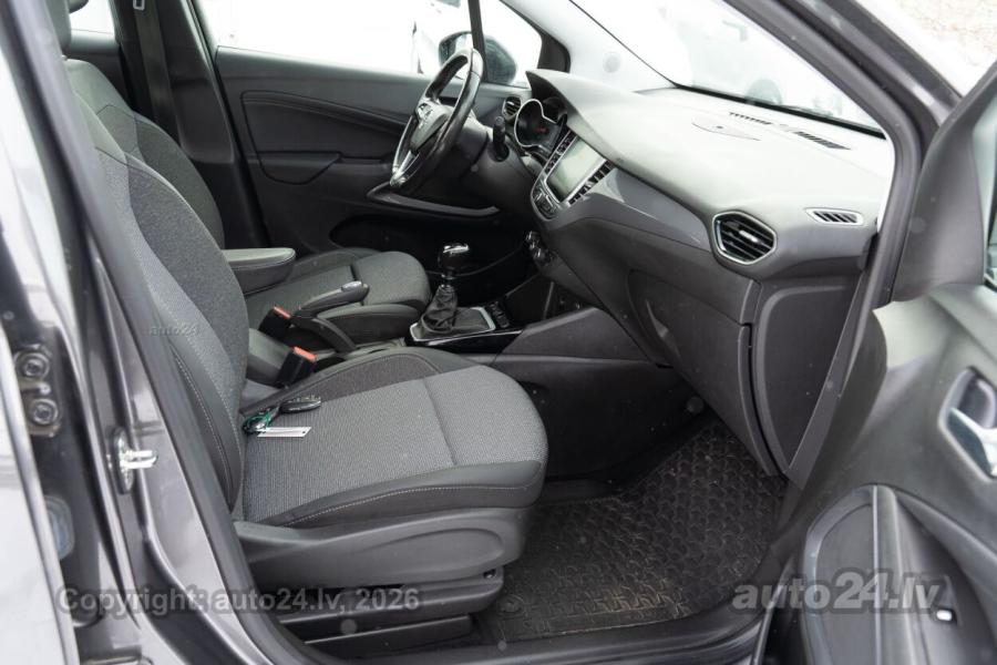 Pelēks Opel Crossland 2022 Tallina, ar dzinēja tilpumu 1.50 L un nobraukumu 95 tūkst. km par 13450 €, foto 14 vietnē AUTOMOTO.COM.LV