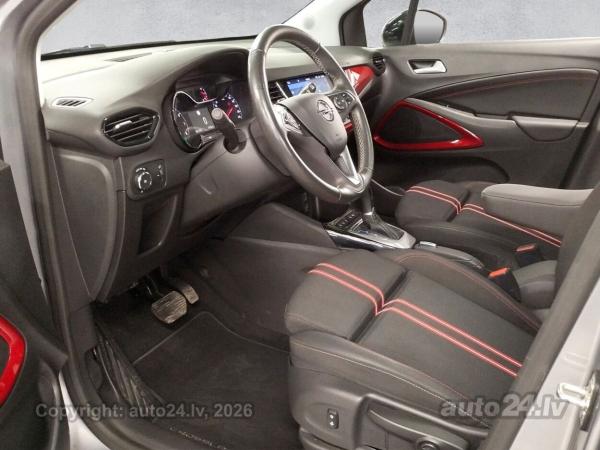 Pelēks Opel Crossland 2021 Tallina, ar dzinēja tilpumu 0.00 L un nobraukumu 12 tūkst. km par 13990 €, foto 3 vietnē AUTOMOTO.COM.LV