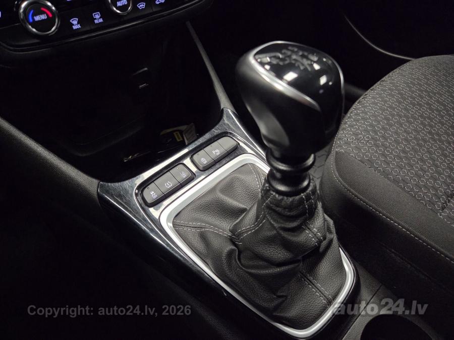 Серый Опель Crossland 2021 в Таллин, объемом двигателя 1.20 л и пробегом 118 тыс. км за 9300 €, фото 13 на AUTOMOTO.COM.LV