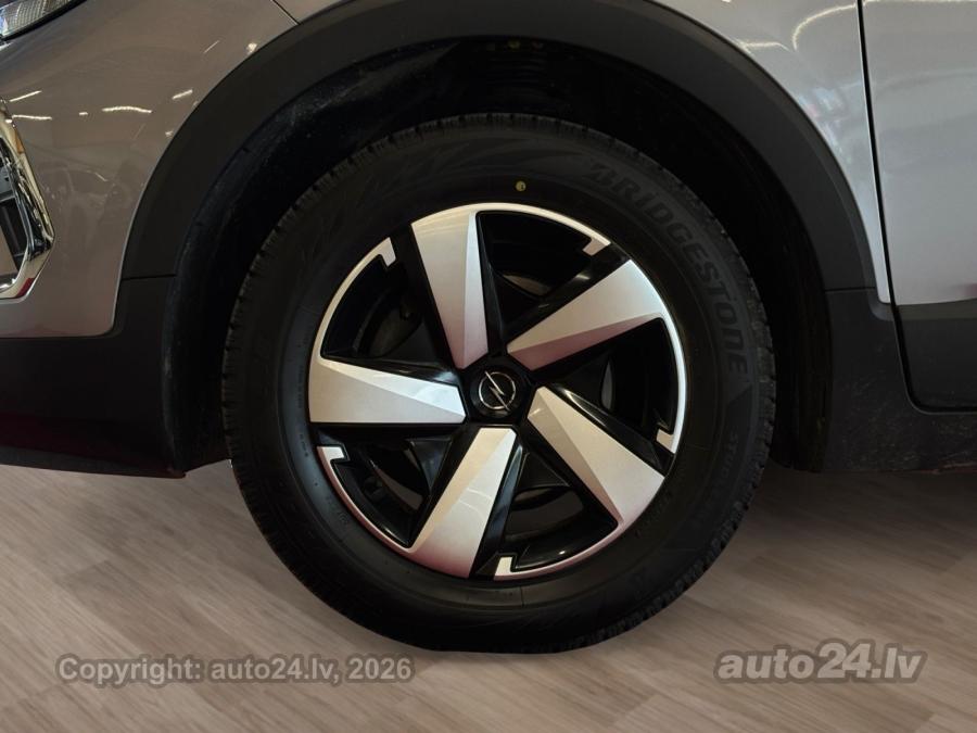 Серый Опель Crossland 2023 в Тарту, объемом двигателя 1.20 л и пробегом 69 тыс. км за 14390 €, фото 16 на AUTOMOTO.COM.LV