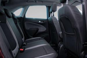 Red Opel Crossland 2018 in Kaunas, with an engine capacity of 1.20 L and mileage of 145 thousand km for 8990 €, photo 11 on AUTOMOTO.COM.LV