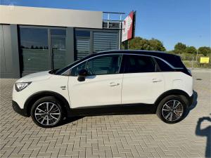 White Opel Crossland 2019 in Taurage, with an engine capacity of 1.20 L and mileage of 119 thousand km for 7500 €, photo  on AUTOMOTO.COM.LV