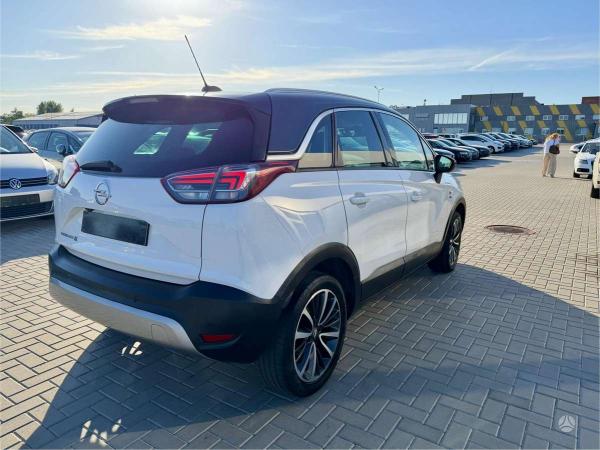 White Opel Crossland 2019 in Taurage, with an engine capacity of 1.20 L and mileage of 119 thousand km for 7500 €, photo 4 on AUTOMOTO.COM.LV