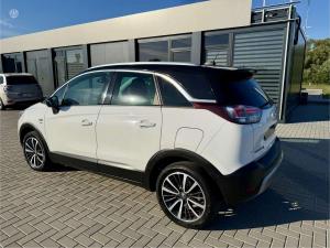 White Opel Crossland 2019 in Taurage, with an engine capacity of 1.20 L and mileage of 119 thousand km for 7500 €, photo 6 on AUTOMOTO.COM.LV