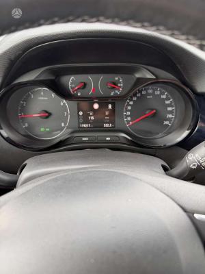 White Opel Crossland 2019 in Taurage, with an engine capacity of 1.20 L and mileage of 119 thousand km for 7500 €, photo 29 on AUTOMOTO.COM.LV