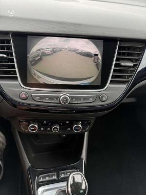 White Opel Crossland 2019 in Taurage, with an engine capacity of 1.20 L and mileage of 119 thousand km for 7500 €, photo 31 on AUTOMOTO.COM.LV