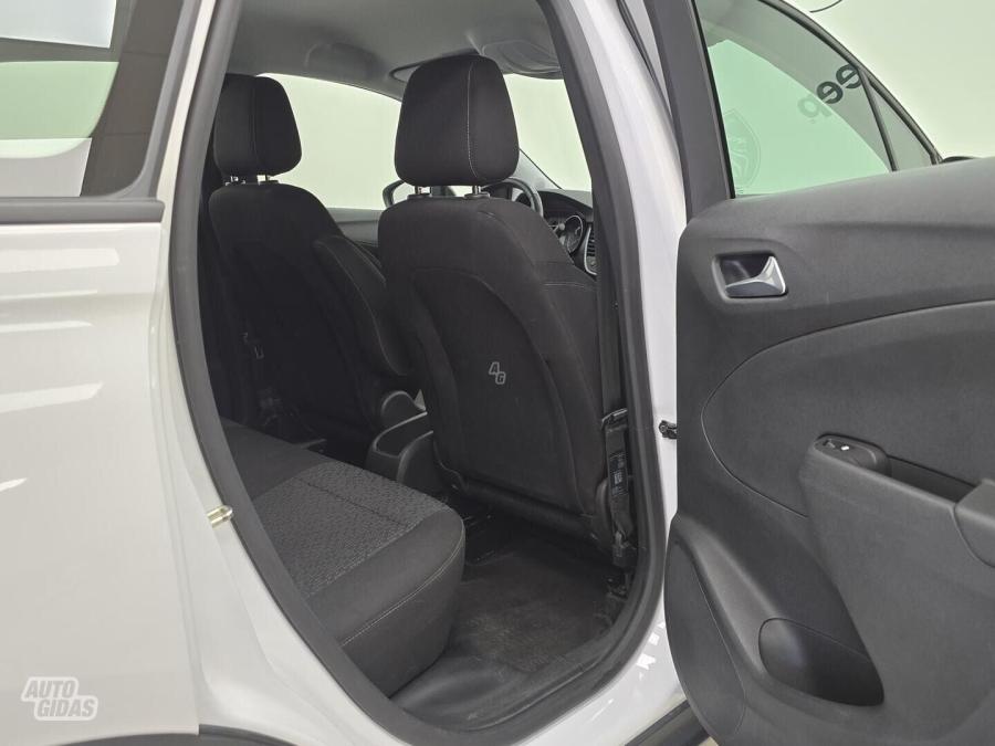Balts Opel Crossland 2021 Viļņa, ar dzinēja tilpumu 1.20 L un nobraukumu 72 tūkst. km par 11900 €, foto 30 vietnē AUTOMOTO.COM.LV