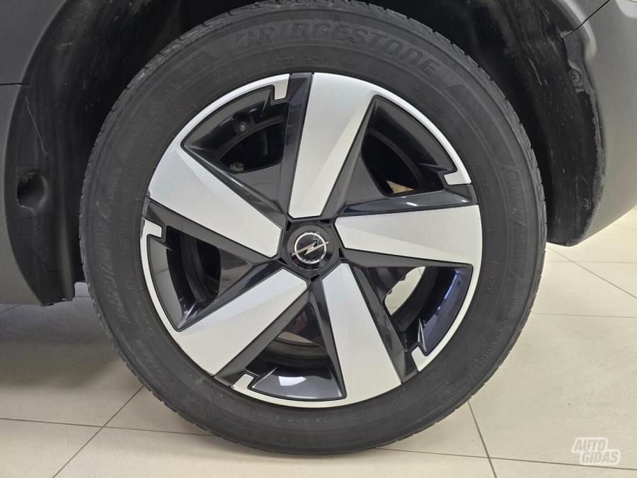 Balts Opel Crossland 2021 Viļņa, ar dzinēja tilpumu 1.20 L un nobraukumu 72 tūkst. km par 11900 €, foto 38 vietnē AUTOMOTO.COM.LV