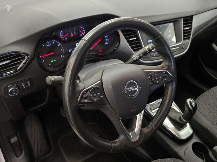 Белый Опель Crossland 2021 в Вильнюс, объемом двигателя 1.20 л и пробегом 79 тыс. км за 11490 €, фото 14 на AUTOMOTO.COM.LV