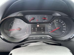 White Opel Crossland 2021 in Taurage, with an engine capacity of 1.50 L and mileage of 284 thousand km for 8300 €, photo 18 on AUTOMOTO.COM.LV