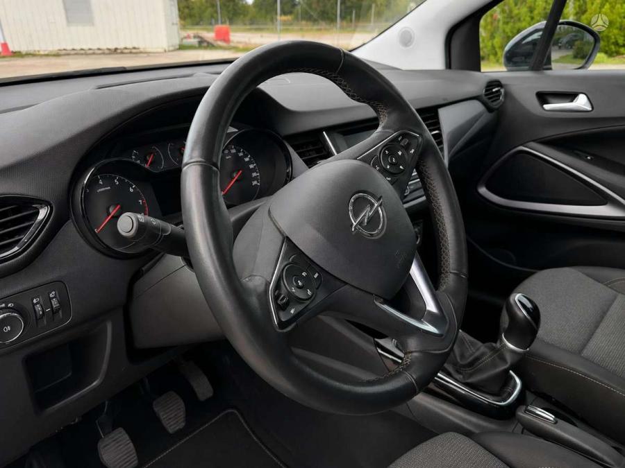 Белый Опель Crossland 2022 в Пакруойис, объемом двигателя 1.20 л и пробегом 127 тыс. км за 7600 €, фото 10 на AUTOMOTO.COM.LV