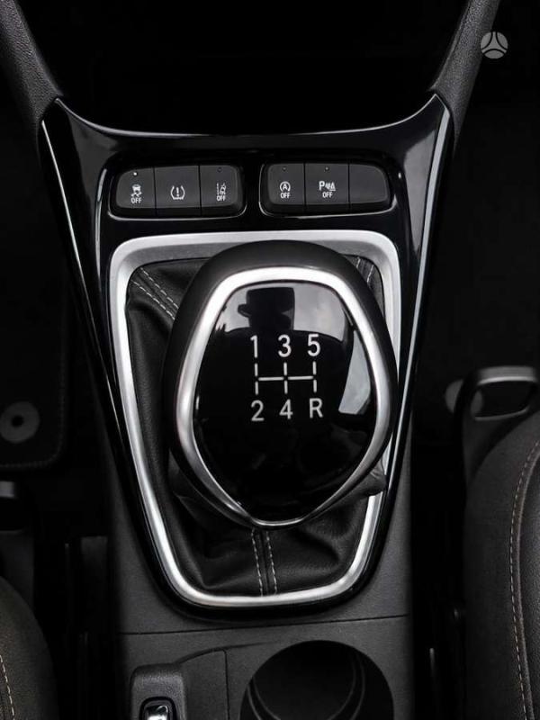 Белый Опель Crossland 2022 в Пакруойис, объемом двигателя 1.20 л и пробегом 127 тыс. км за 7600 €, фото 11 на AUTOMOTO.COM.LV