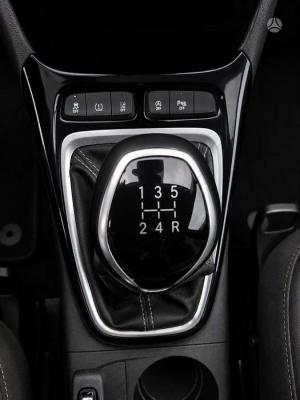 Белый Опель Crossland 2022 в Пакруойис, объемом двигателя 1.20 л и пробегом 127 тыс. км за 7600 €, фото 11 на AUTOMOTO.COM.LV