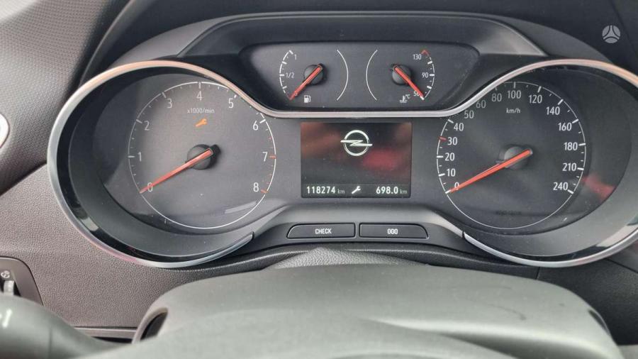 Белый Опель Crossland 2021 в Таураге, объемом двигателя 1.20 л и пробегом 118 тыс. км за 8300 €, фото 11 на AUTOMOTO.COM.LV