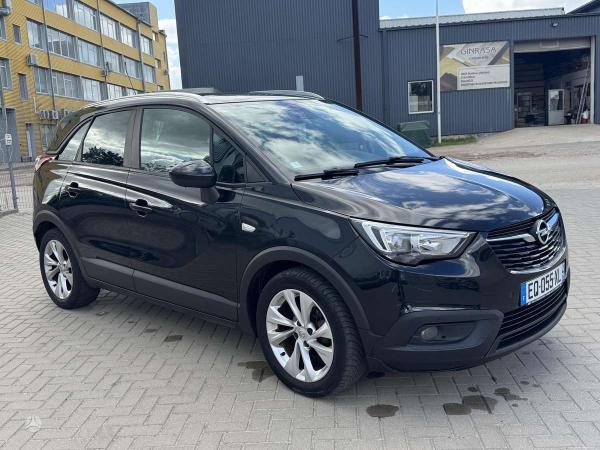 Black Opel Crossland X 2017 in Taurage, with an engine capacity of 1.56 L and mileage of 168 thousand km for 6950 €, photo 2 on AUTOMOTO.COM.LV