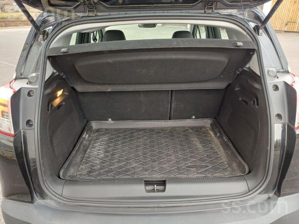 Черный Опель Crossland X 2018 в Валмиера, объемом двигателя 1.60 л и пробегом 185 тыс. км за 8500 €, фото 7 на AUTOMOTO.COM.LV