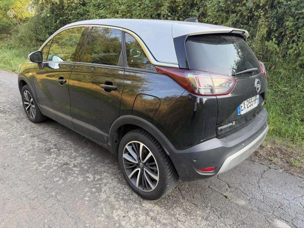 Черный Опель Crossland X 2018 в Таураге, объемом двигателя 1.20 л и пробегом 92 тыс. км за 8300 €, фото 2 на AUTOMOTO.COM.LV
