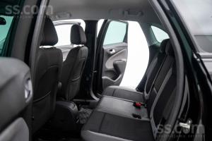 Melns Opel Crossland X 2018 Tallina, ar dzinēja tilpumu 1.20 L un nobraukumu 93 tūkst. km par 11999 €, foto 10 vietnē AUTOMOTO.COM.LV