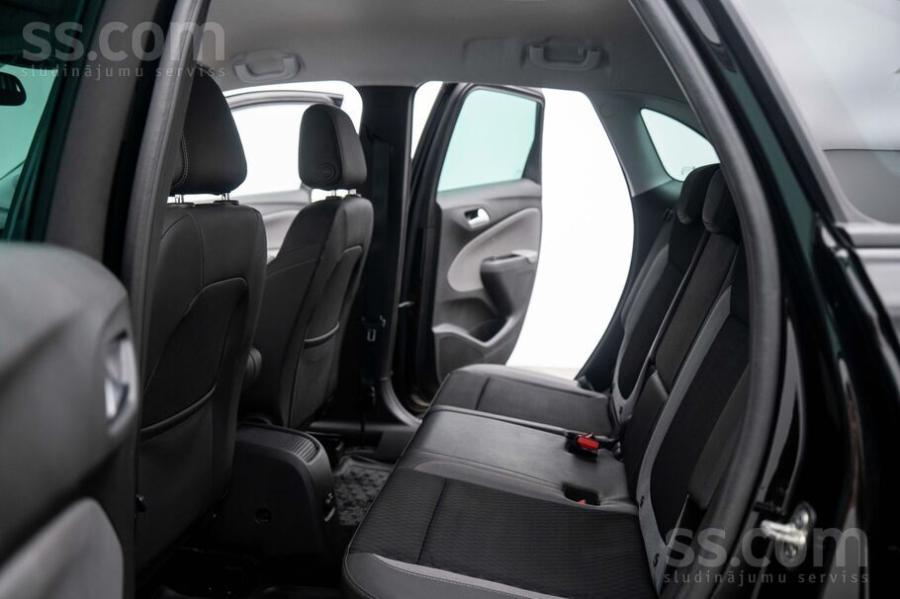 Melns Opel Crossland X 2018 Tallina, ar dzinēja tilpumu 1.20 L un nobraukumu 93 tūkst. km par 11999 €, foto 10 vietnē AUTOMOTO.COM.LV