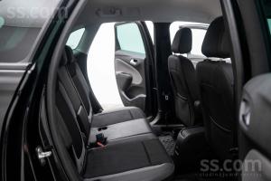 Melns Opel Crossland X 2018 Tallina, ar dzinēja tilpumu 1.20 L un nobraukumu 93 tūkst. km par 11999 €, foto 11 vietnē AUTOMOTO.COM.LV