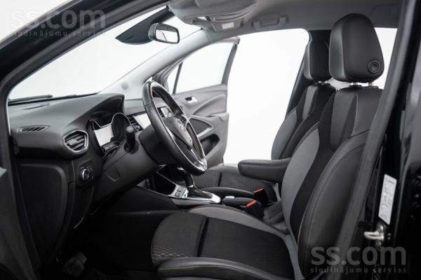 Черный Опель Crossland X 2018 в Таллин, объемом двигателя 1.20 л и пробегом 93 тыс. км за 11999 €, фото 9 на AUTOMOTO.COM.LV