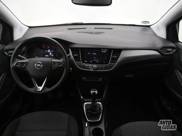 Black Opel Crossland X 2019 in Vilnius, with an engine capacity of 1.20 L and mileage of 117 thousand km for 9899 €, photo 2 on AUTOMOTO.COM.LV