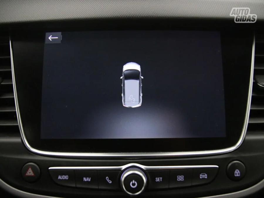 Black Opel Crossland X 2019 in Vilnius, with an engine capacity of 1.20 L and mileage of 117 thousand km for 9899 €, photo 26 on AUTOMOTO.COM.LV