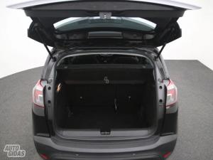 Black Opel Crossland X 2019 in Vilnius, with an engine capacity of 1.20 L and mileage of 117 thousand km for 9899 €, photo 32 on AUTOMOTO.COM.LV