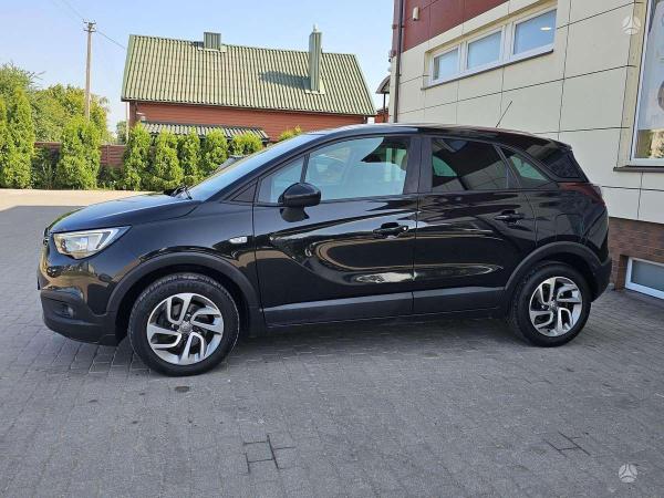 Black Opel Crossland X 2019 in Kretinga, with an engine capacity of 1.20 L and mileage of 172 thousand km for 8499 €, photo 8 on AUTOMOTO.COM.LV