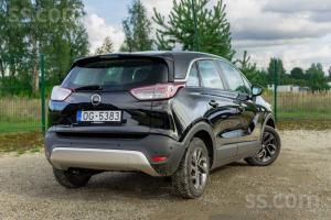 Black Opel Crossland X 2020 in Riga, with an engine capacity of 1.20 L and mileage of 158 thousand km for 9900 €, photo 6 on AUTOMOTO.COM.LV