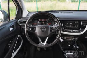 Black Opel Crossland X 2020 in Riga, with an engine capacity of 1.20 L and mileage of 158 thousand km for 9900 €, photo 15 on AUTOMOTO.COM.LV