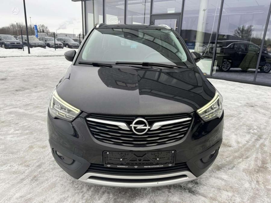 Black Opel Crossland X 2020 in Kaunas, with an engine capacity of 1.20 L and mileage of 139 thousand km for 8200 €, photo 2 on AUTOMOTO.COM.LV